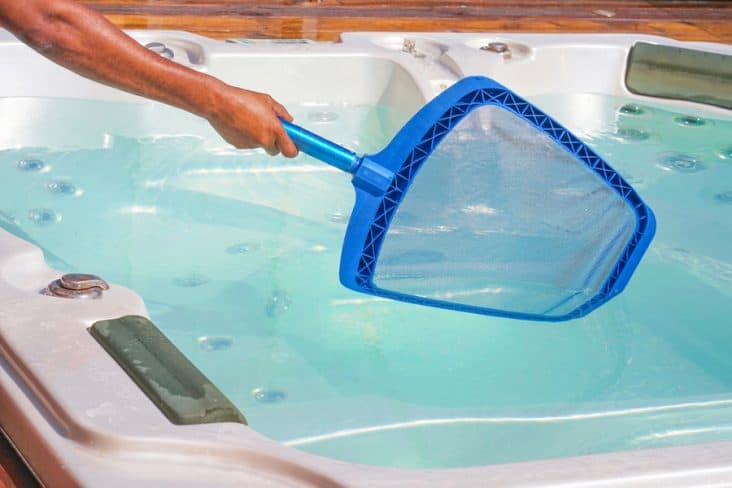 How To Keep Mosquitoes Away From Hot Tubs | BeatPests